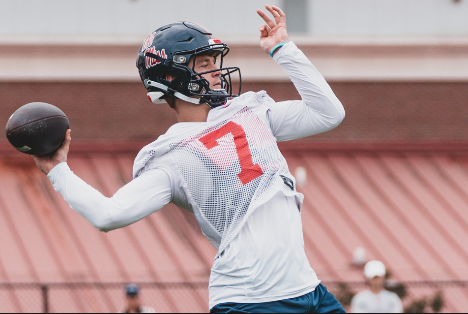 Walker Howard - QB Country